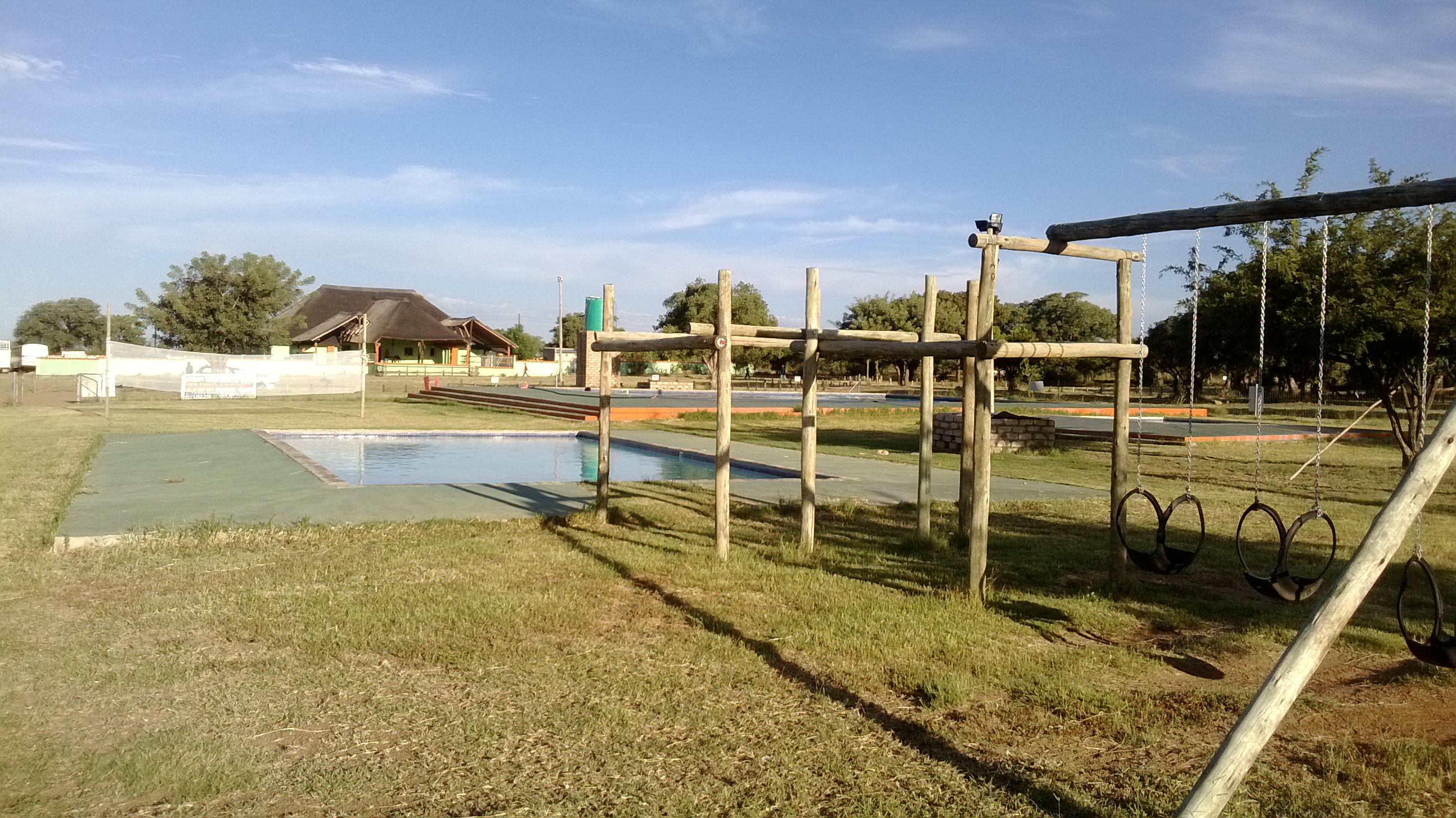 Home [www.ditloumeetseng.co.za]